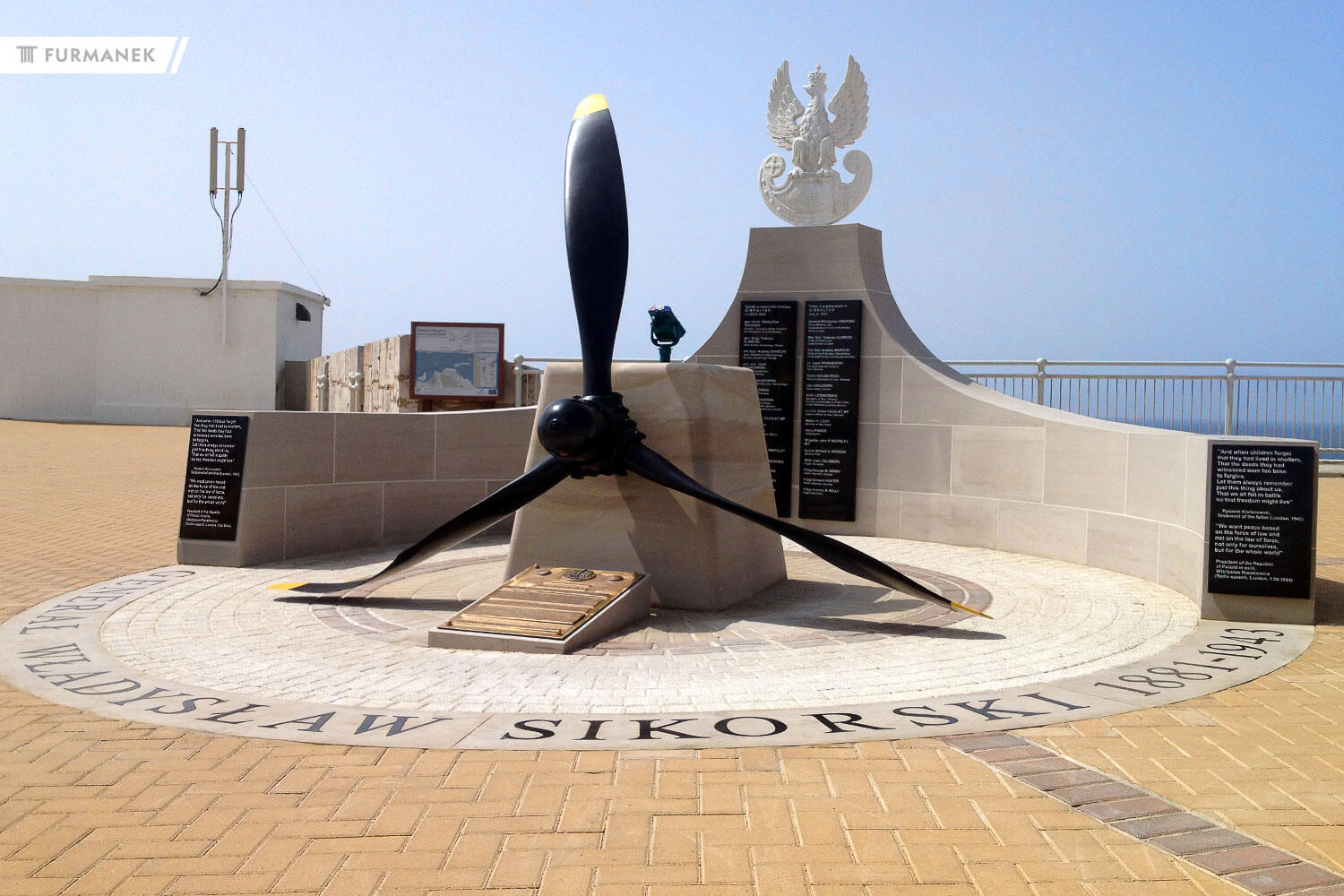General W. Sikorski monument in Gibraltar - Furmanek